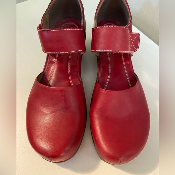 L'artiste | Shoes | Red Leather Lartiste Mary Janes | Poshmark